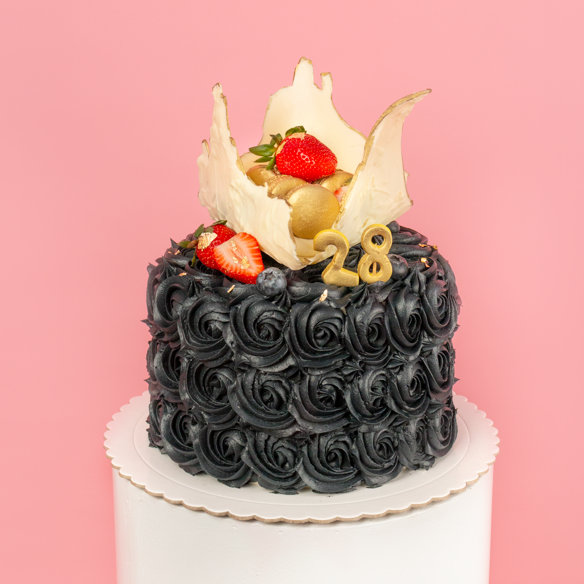 TORTA DARK QUEEN – SORPRENDE LIMA